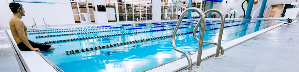 Interlocking Plastic Pool Deck Tiles, Mats & Slip Resistant Floor Squares