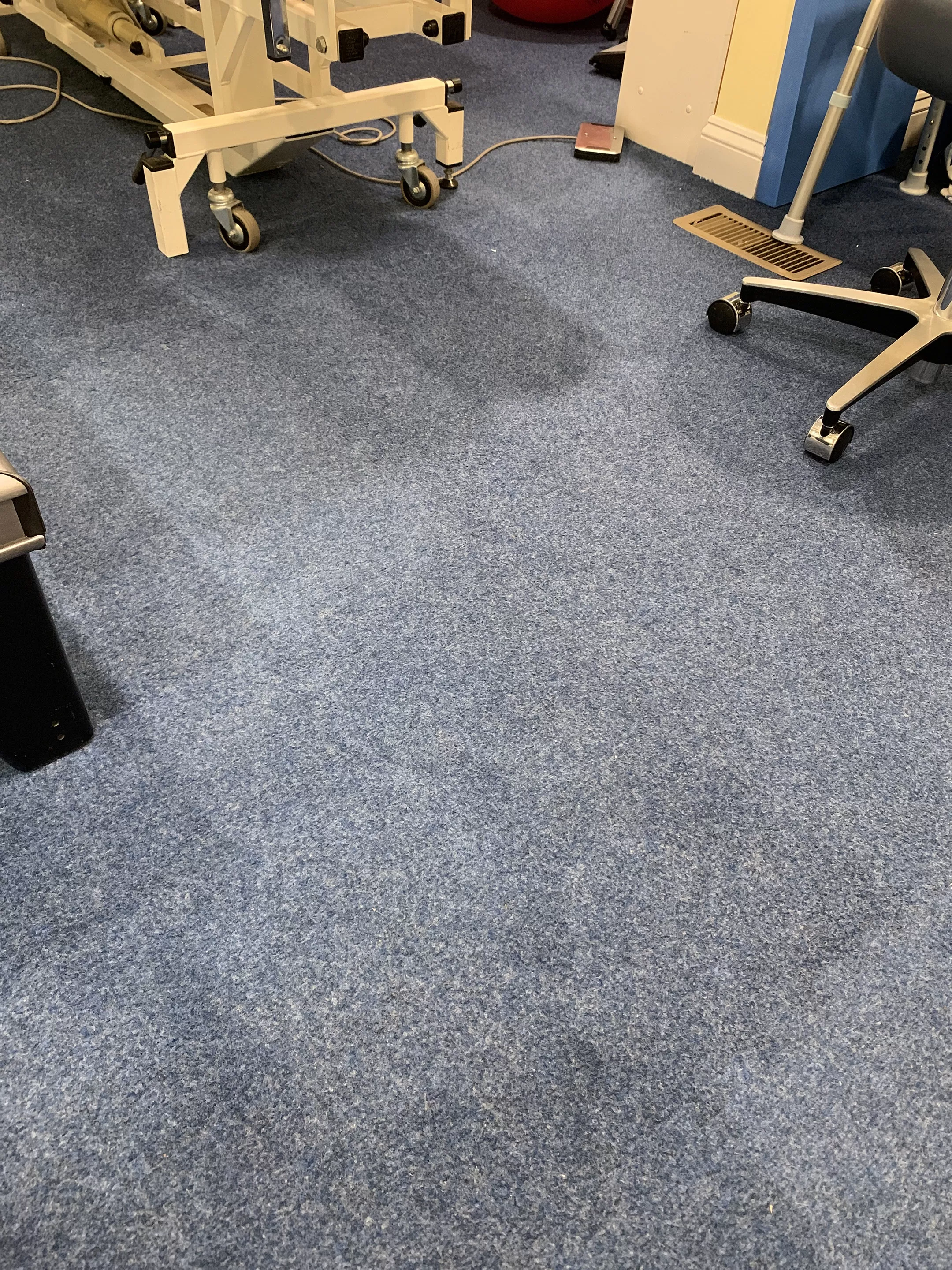 Royal Interlocking Carpet Tiles for Basements and Trade Shows